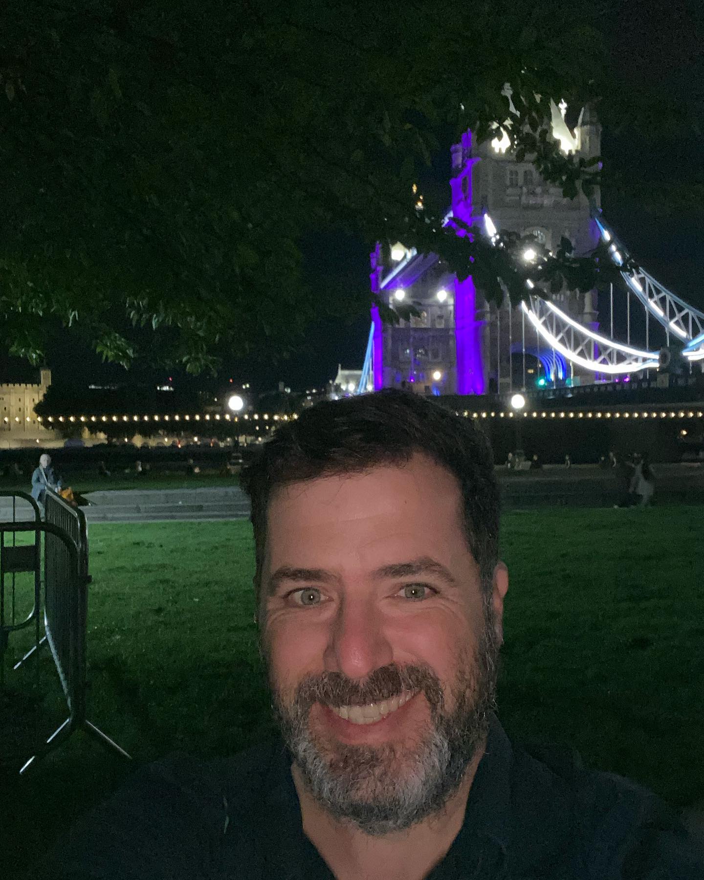 Why I queued to see The Queen - Essex Jewish News